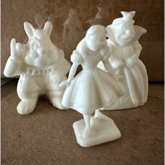 Disney | Toys | Marx Disney Tv Playhouse Alice In Wonderland Queen Of ...